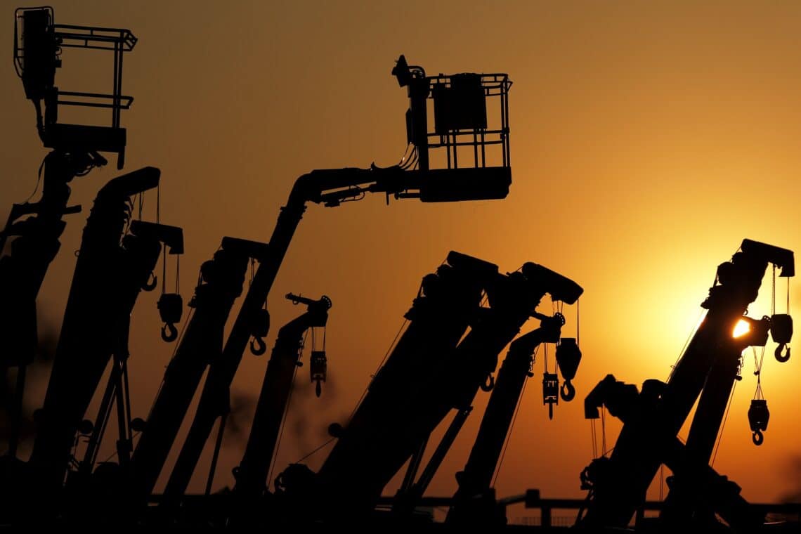 Equipment rental acquisitions rise as megaprojects strengthen rental ...