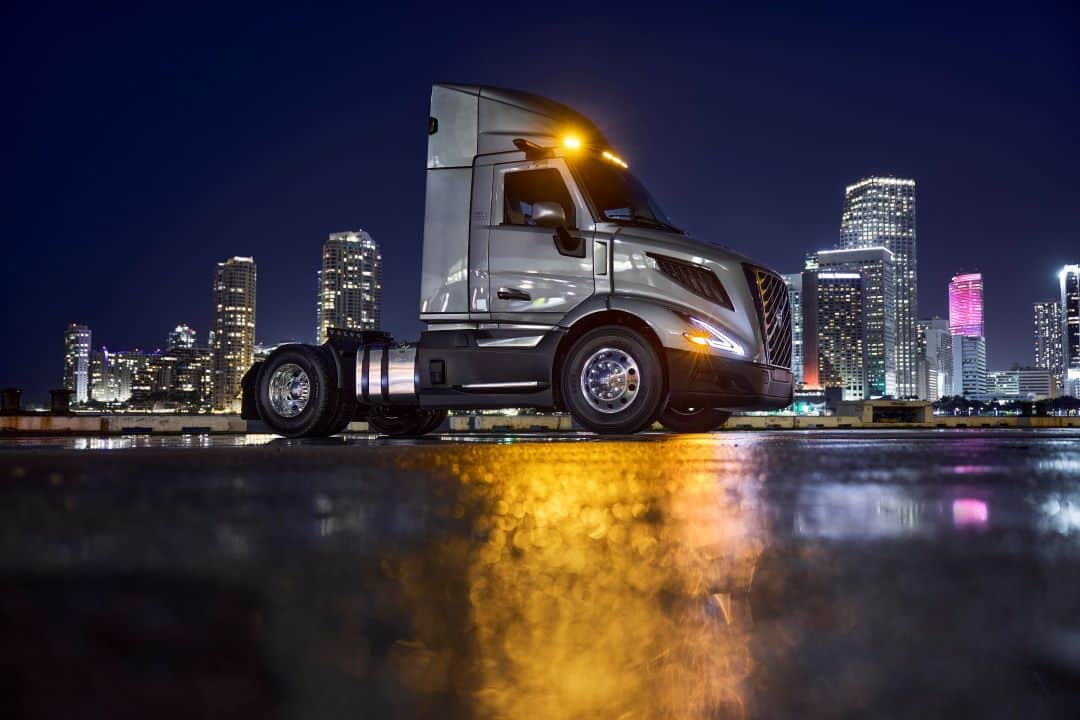Volvo Trucks introduces redesigned Volvo VNR for North America ...