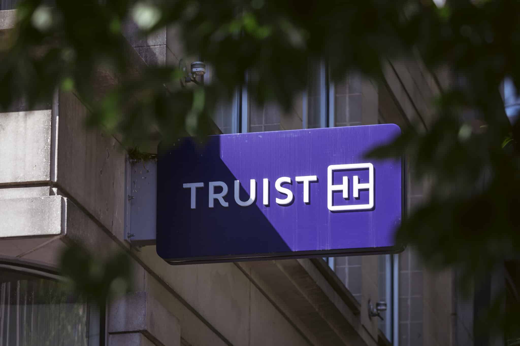 Truist names Michael Lyons CEO to replace Bill Rogers - Equipment ...