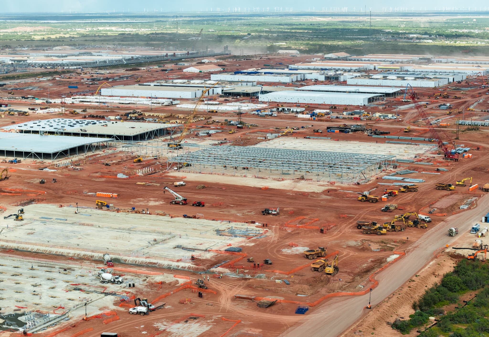 Construction lenders dig into data center gold mine - Equipment Finance ...